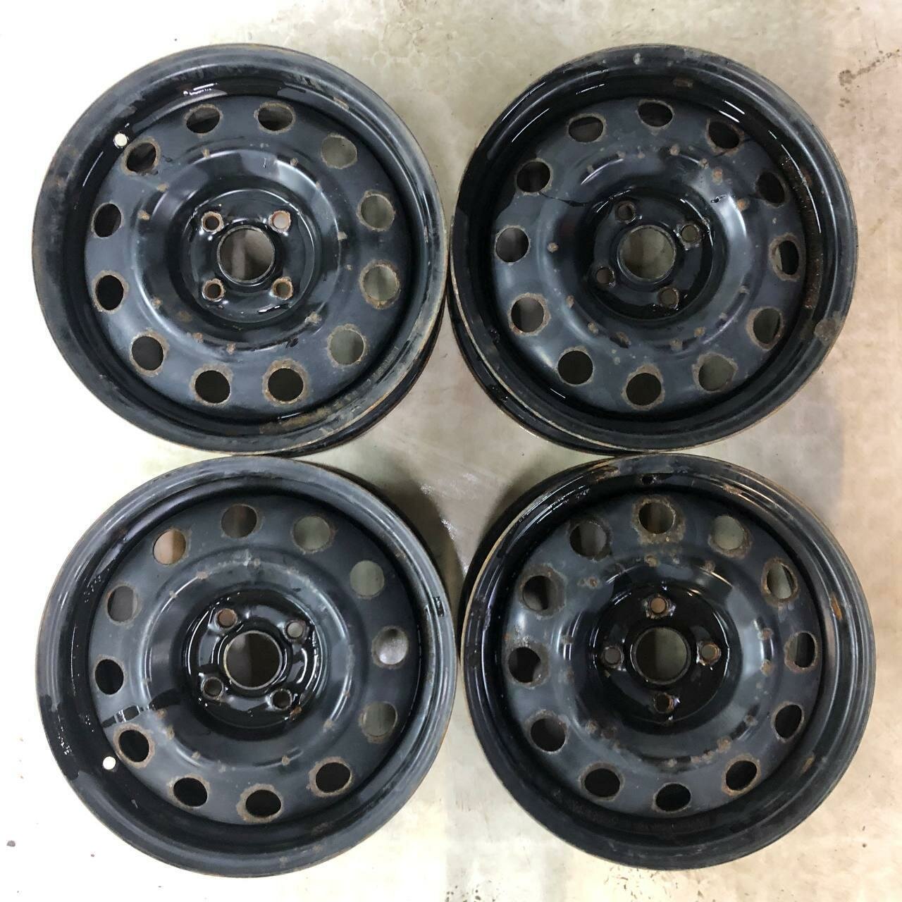 Колесные диски Штампованные 15x6 PCD 4x100 D54.1 ET45 (оригинал)