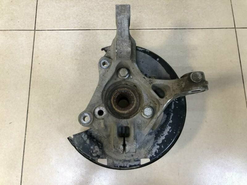 Кулак поворотный передний правый Chevrolet Cruze J300/J305 2008-2015