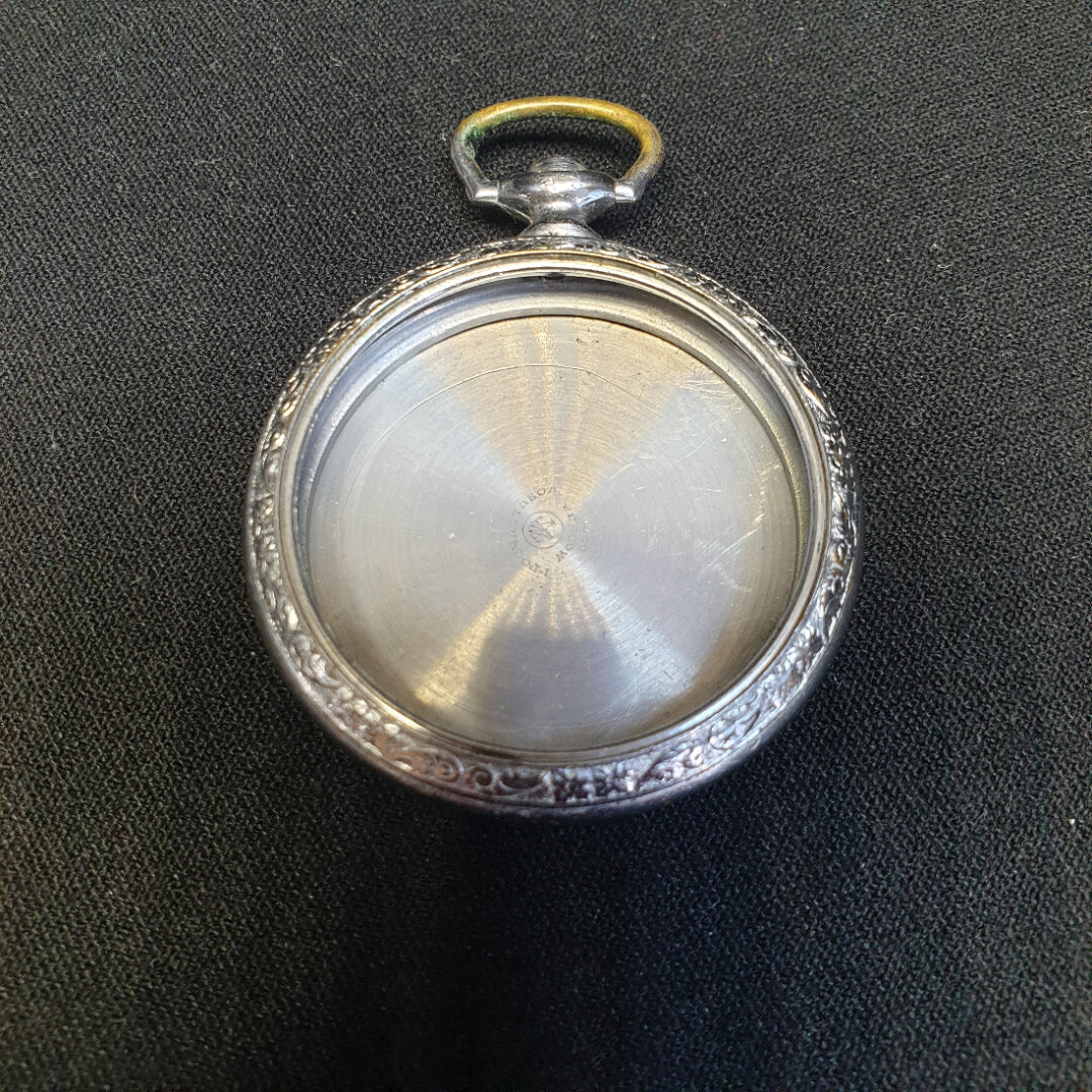 Часы винтажные: Корпус от карманных часов, с дарственной надписью без часов, 1936г. СССР.