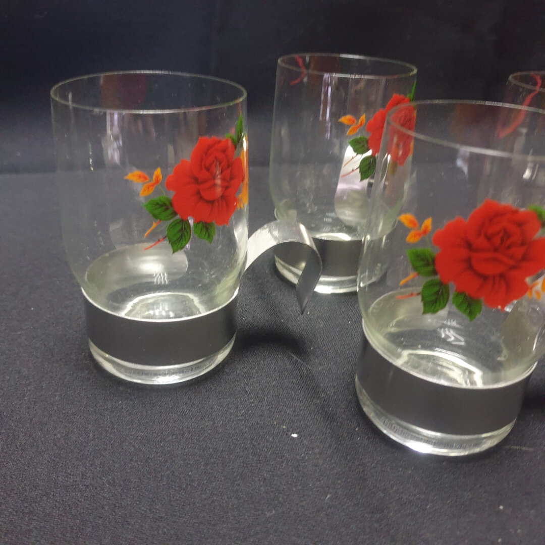 Стеклянные стаканы СССР . Цена за штуку.
