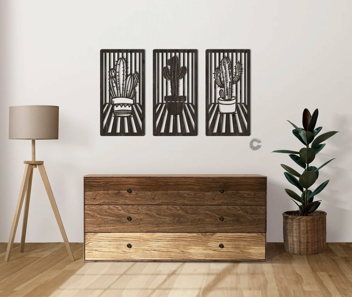 Панно/декор из дерева на стену Большие кактусы (комплект из 3 панно)