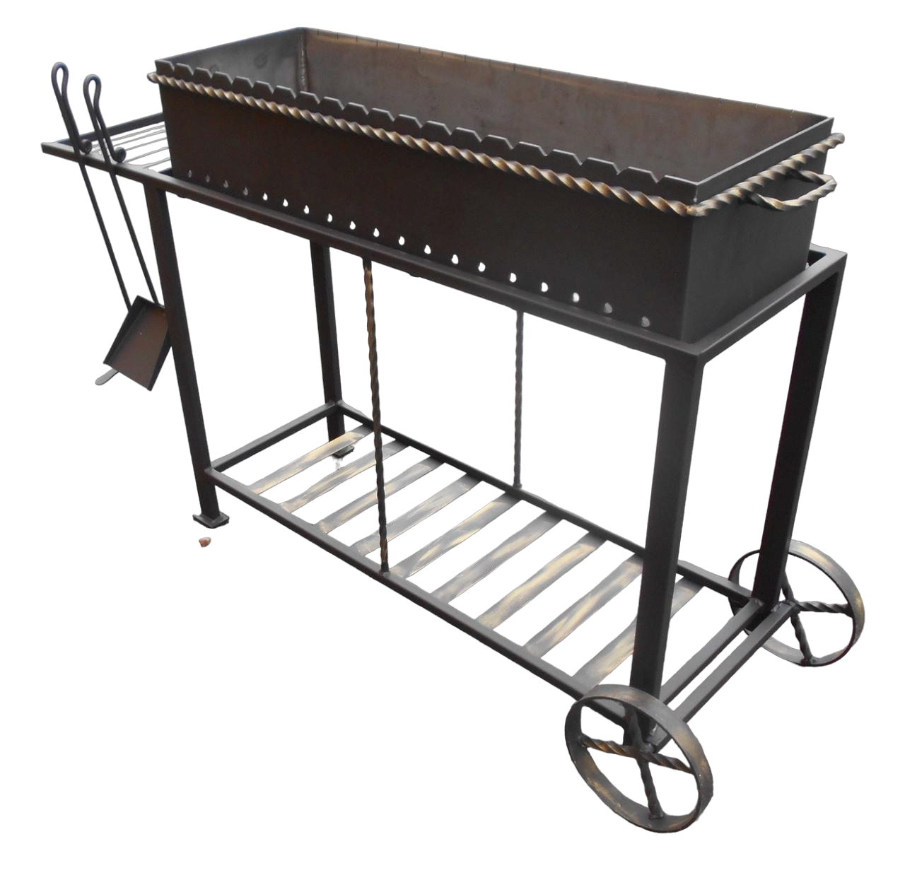 Мангал классический с дровницей и столиком, 3 мм, для дачи и дома, ручная работа "Стандарт" 100 см на колесах