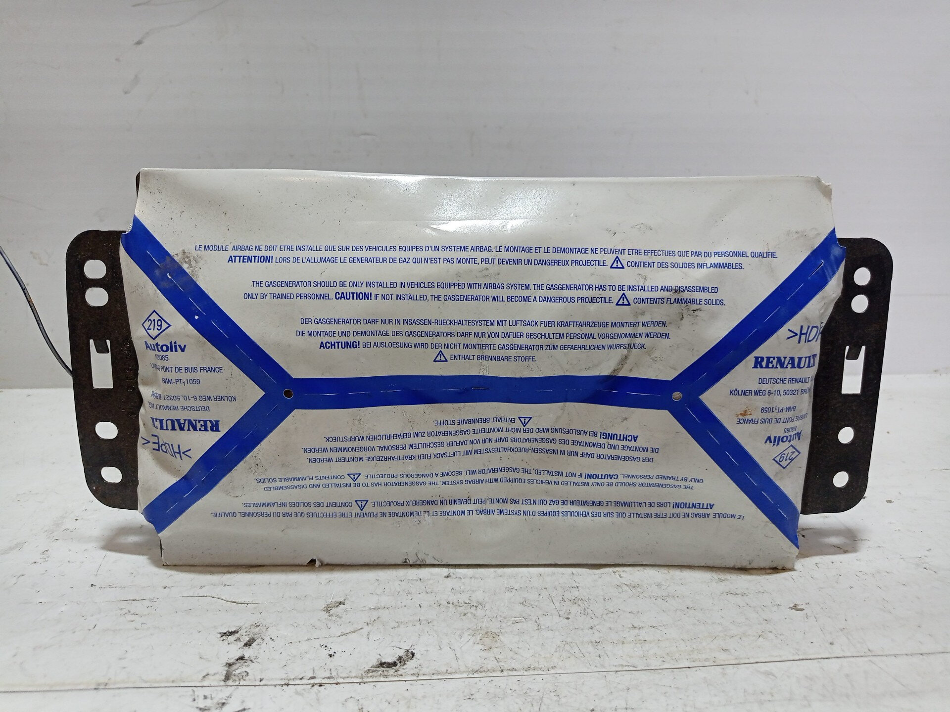 Подушка безопасности пассажира Renault Scenic 2 2005 8200230383