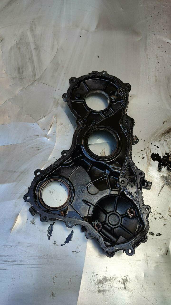 Крышка двигателя передняя Renault Master 2 (1998 - 2003) 8200018638