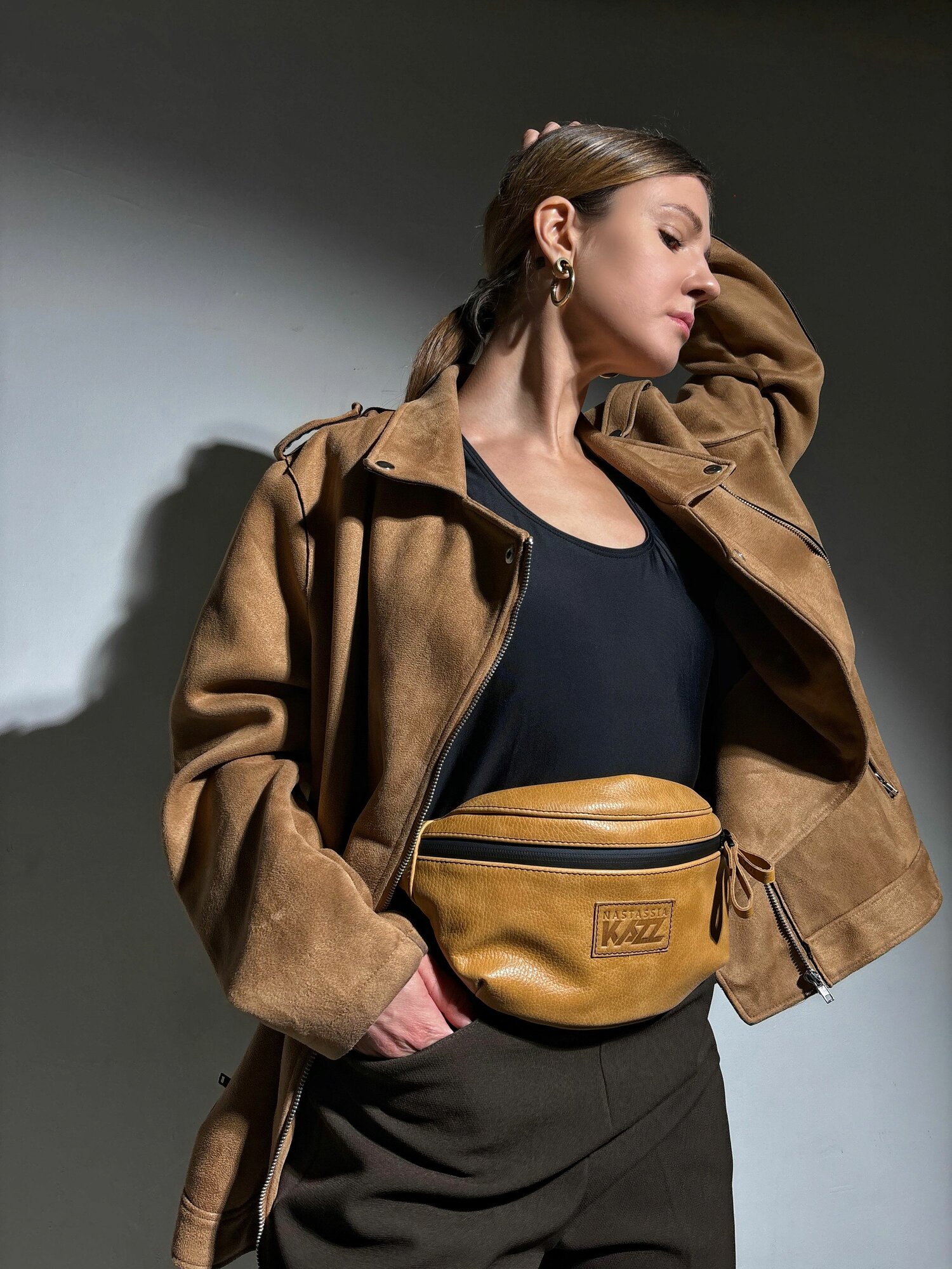 Сумка поясная  бананка