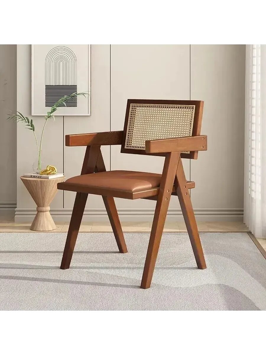 Кресло Чандигарх, из массива дерева, обивка искусственная кожа, прямоугольное