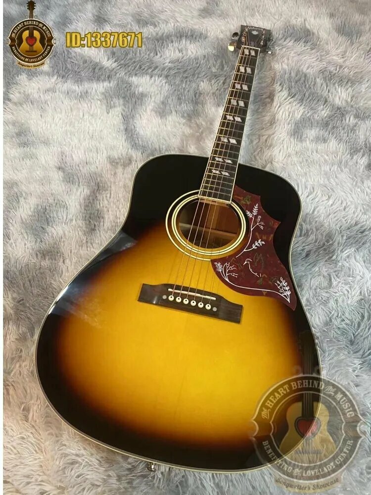 Акустическая гитара Gibsn hummingbird 6-струнная, корпус Ель 41"