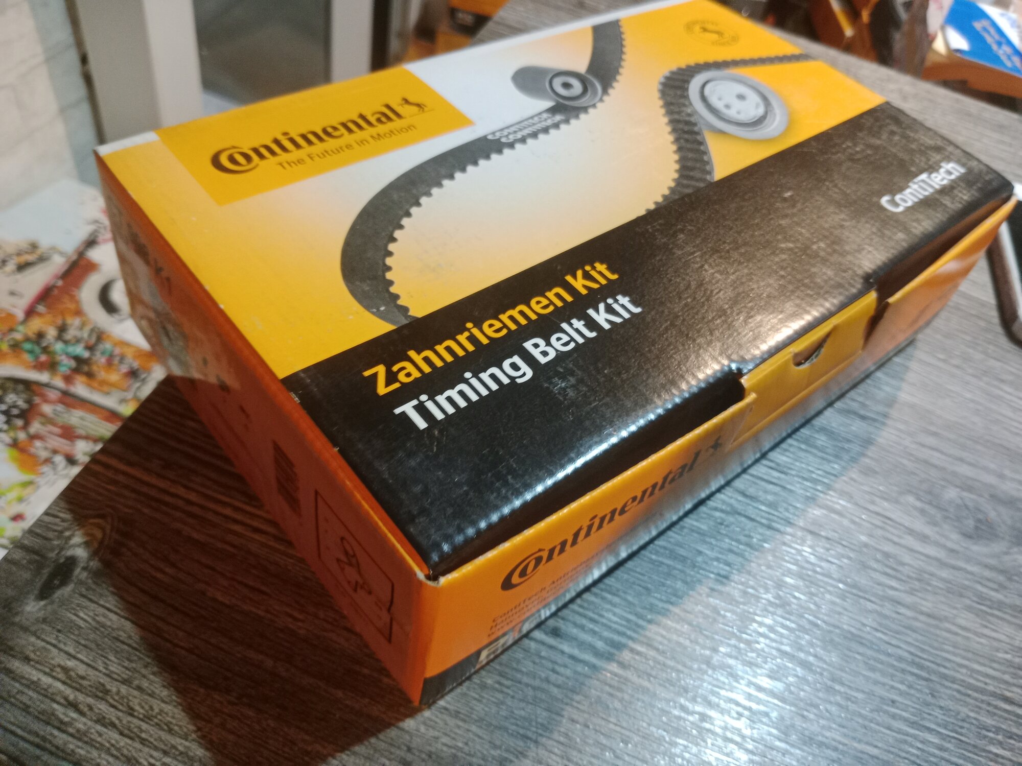 Комплект ГРМ TOYOTA AVENSIS/CAMRY/RAV4/CARINA E/II 2.0/2.2I 1986 => (ролик 2шт+ремень 163x27) CONTINENTAL арт. CT998K1