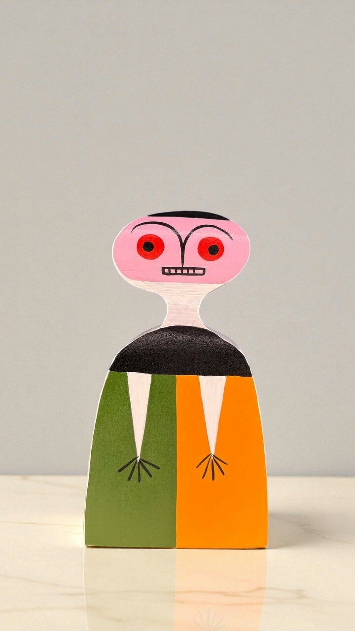 Деревянная фигурка "Геннадий Антонович" с росписью, ручной работы.