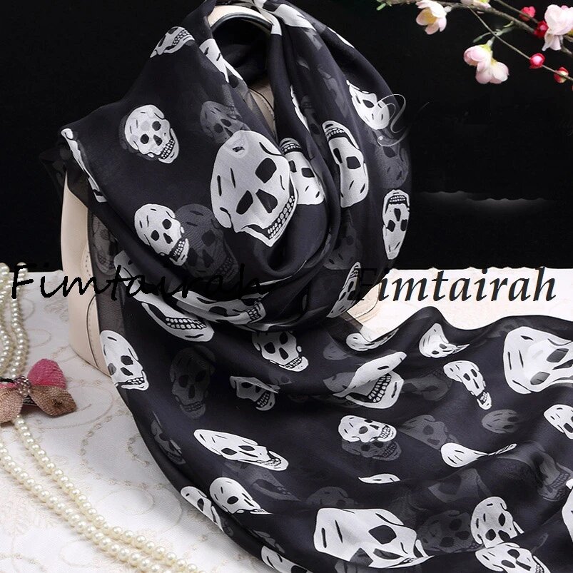 Шарф для женщин