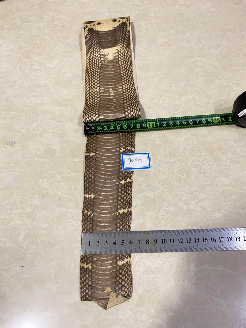 Натуральная змеиная кожа для рукоделия 90cm