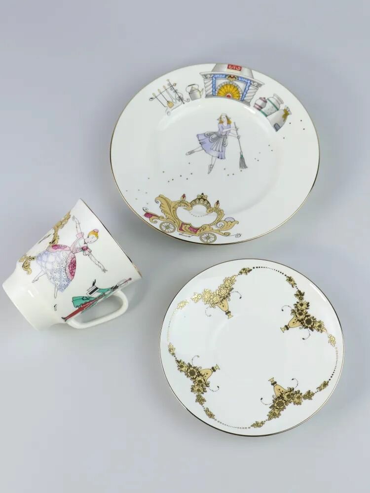 Кофейный набор 165 мл. Форма "Майская", рисунок "Балет. Золушка". Костяной фарфор. Кофейная пара с десертной тарелкой. Императорский фарфоровый завод ИФЗ ЛФЗ
