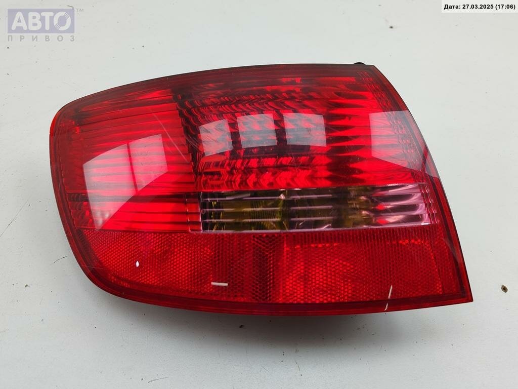 Фонарь задний левый Audi A6 C6 (2004-2011)