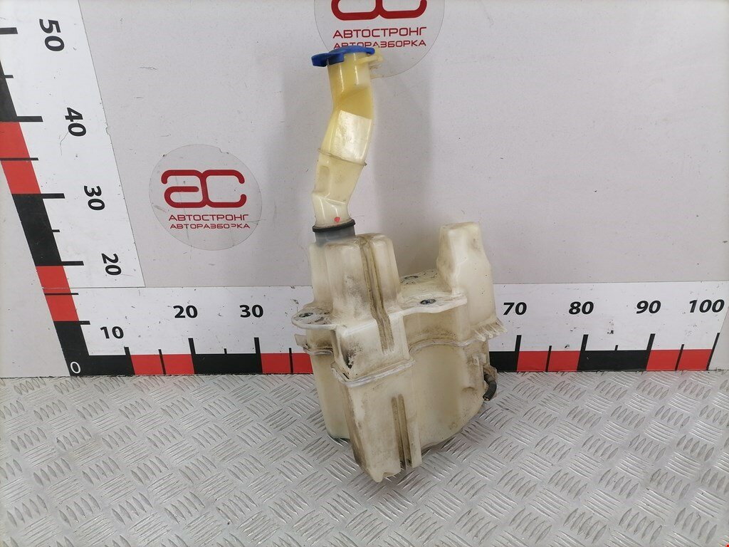 Бачок омывателя Volvo V70 2 30655661 арт. 2218989