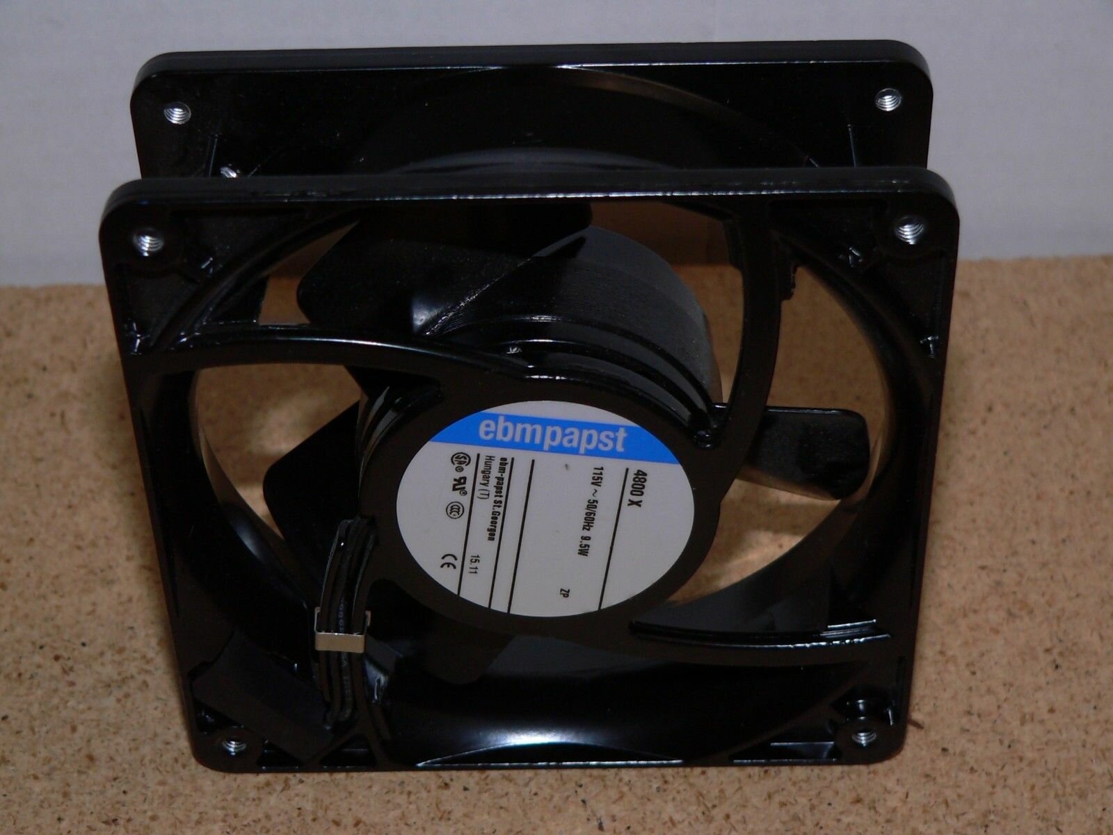 Новый Ebm-papst 4800x 86K9865 119Mm 115VAC 50/60Hz 9.5W Axial Вентилятор Ebmpapst