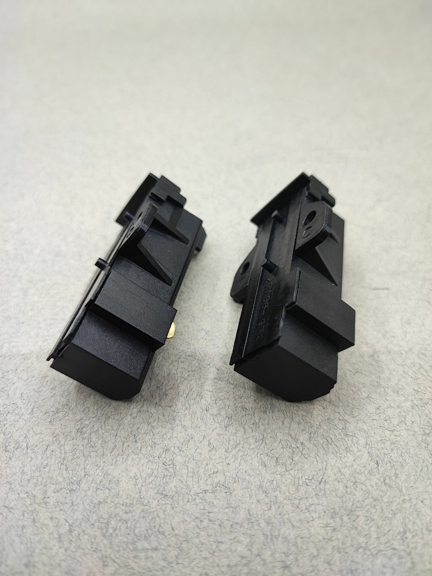 Щетки двигателя в корпусе для стиральной машины комплект 2 штуки