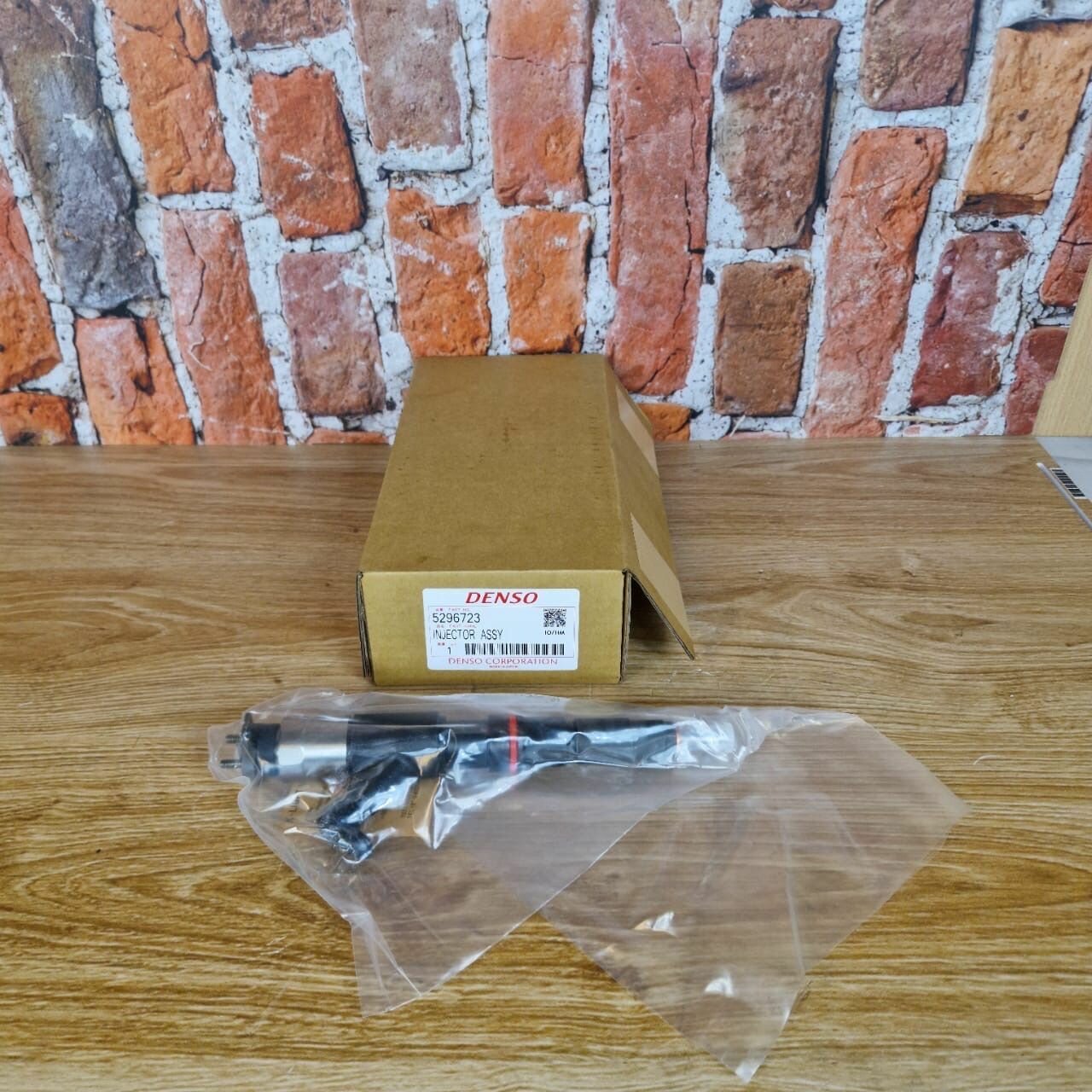 Форсунка для дв. Cummins 3.8 ЕВРО-4 для а/м Валдай Denso арт.5296723 CUMMINS