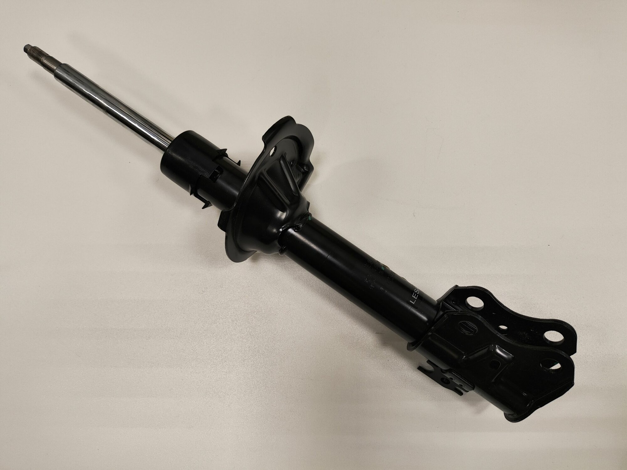 Амортизатор передний Geely MK [1.5 16V 5MT седан] 1014023997