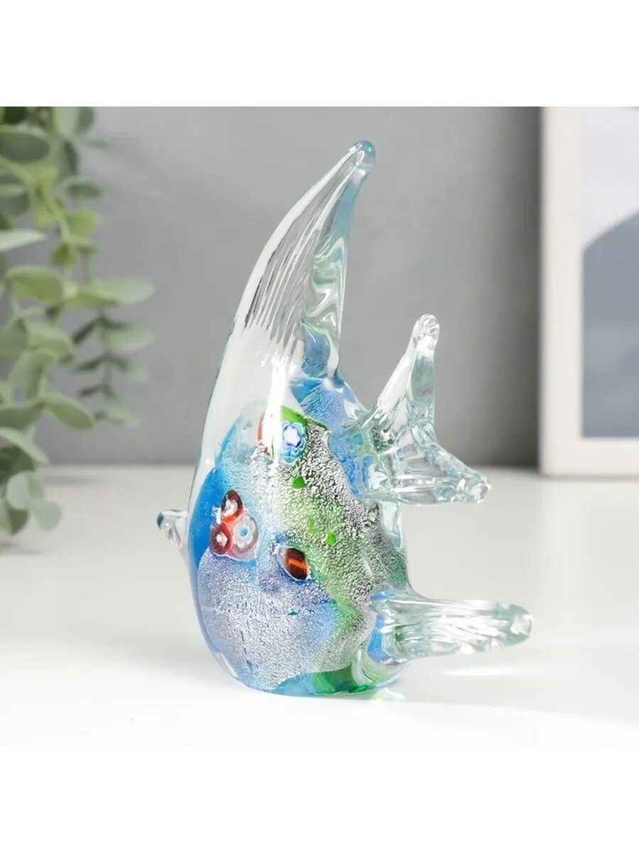 Яркий сувенир из стекла в морском стиле
