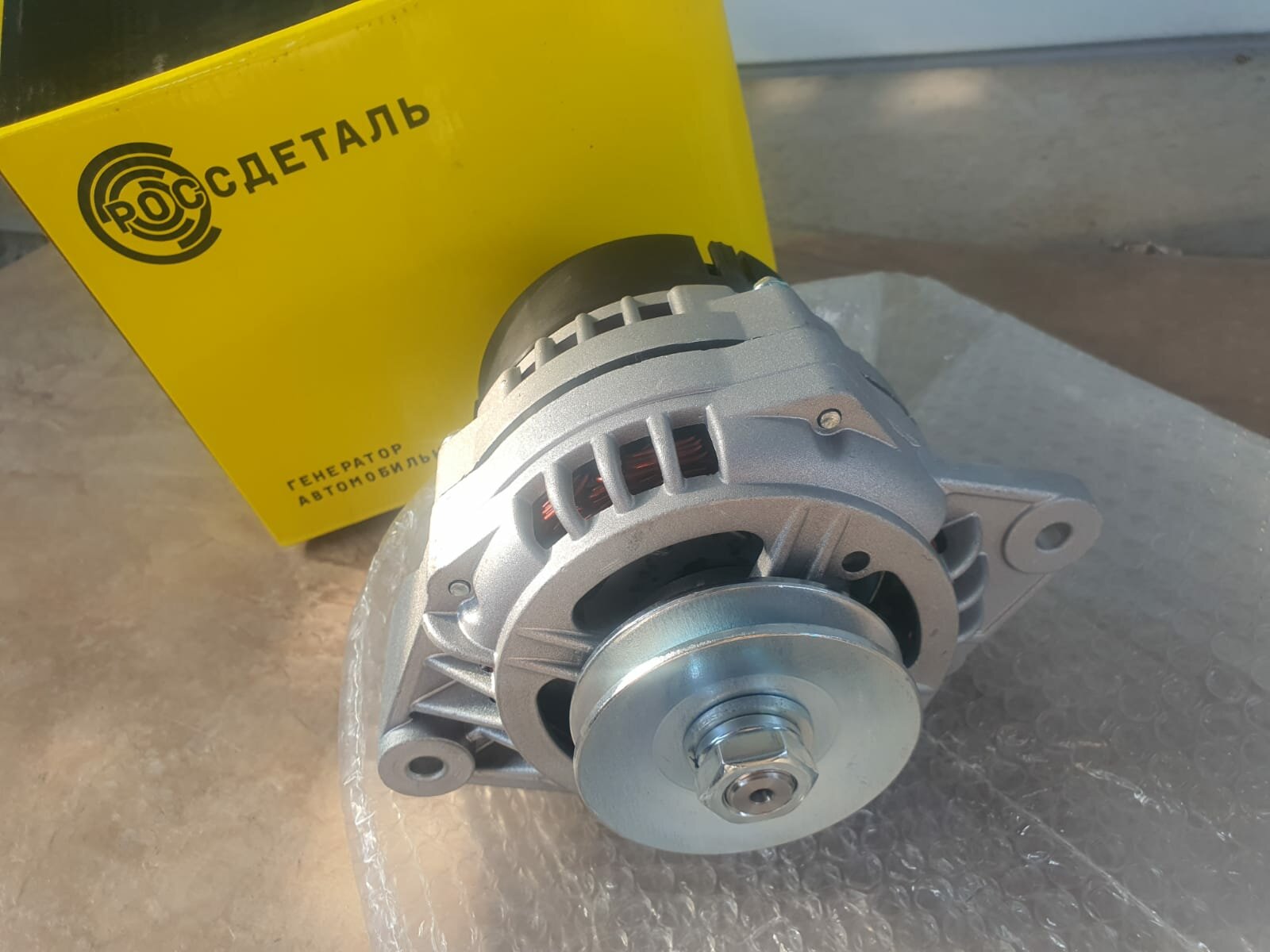 Генератор Ваз Ниаа 214 на 140 Ампер