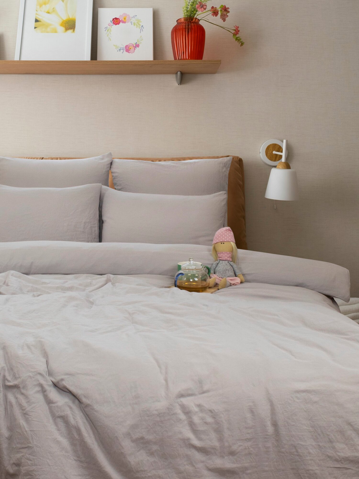 Постельное белье евро однотонное бежевое Cleo комплект микросатин