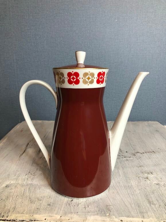 Чайник заварочный винтажный Freiberger ГДР "утро герцога", 1.3л, фарфор, ручная роспись