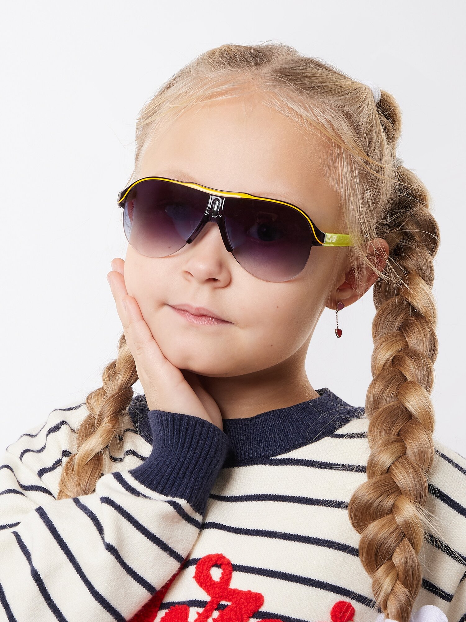 Солнцезащитные очки