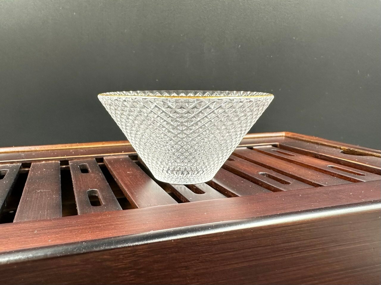 Чашка для чая (пиала для чая) "Ледяная", стекло, золотой ободок, 75мл.