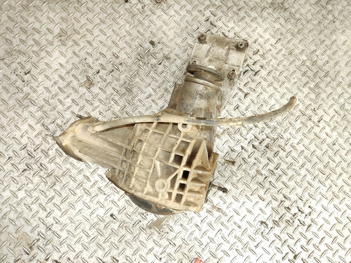 Редуктор переднего моста VAZ NIVA 212302302010000