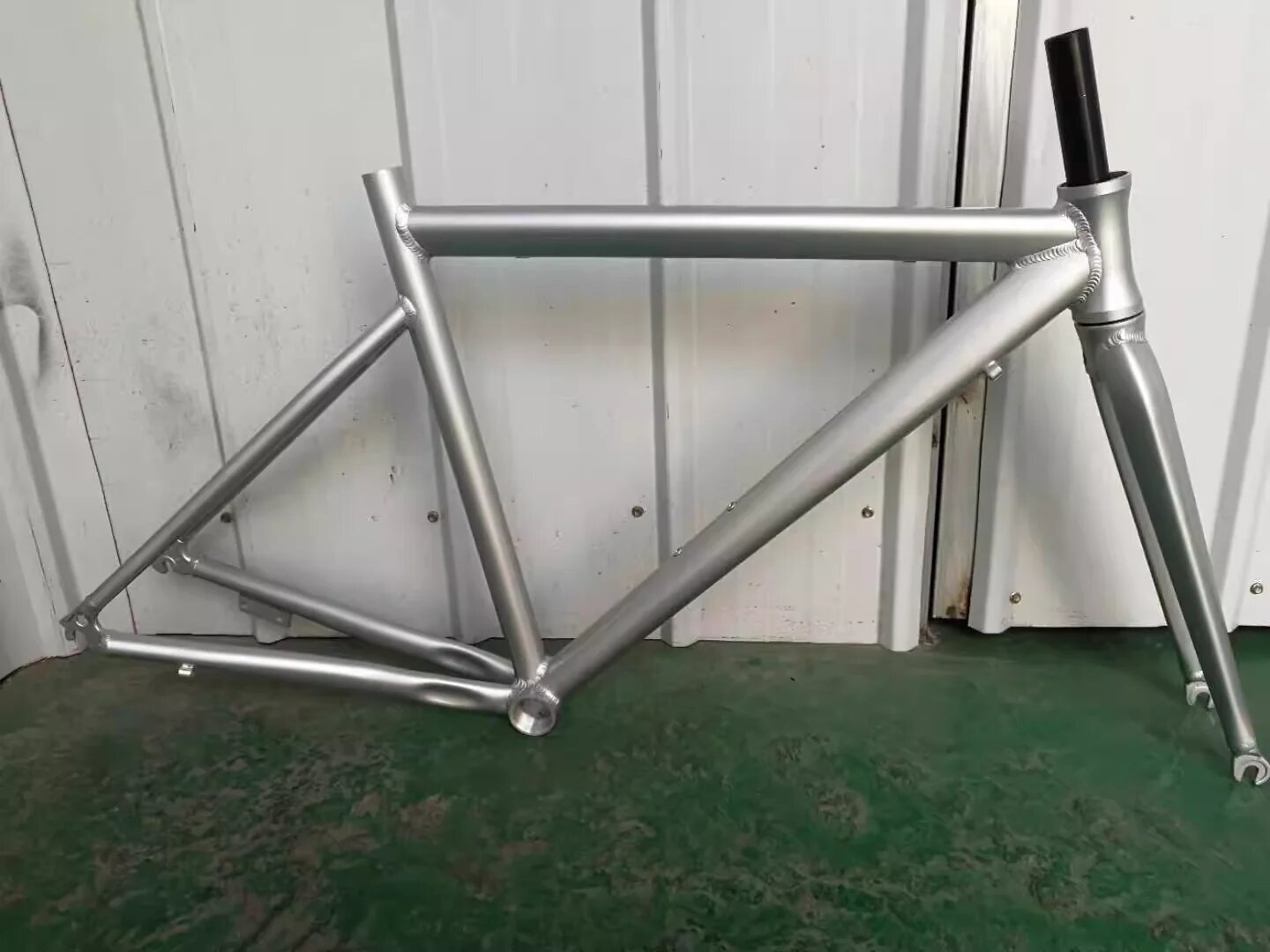 Рама велосипеда Griy R10 700C, 56 см, argent