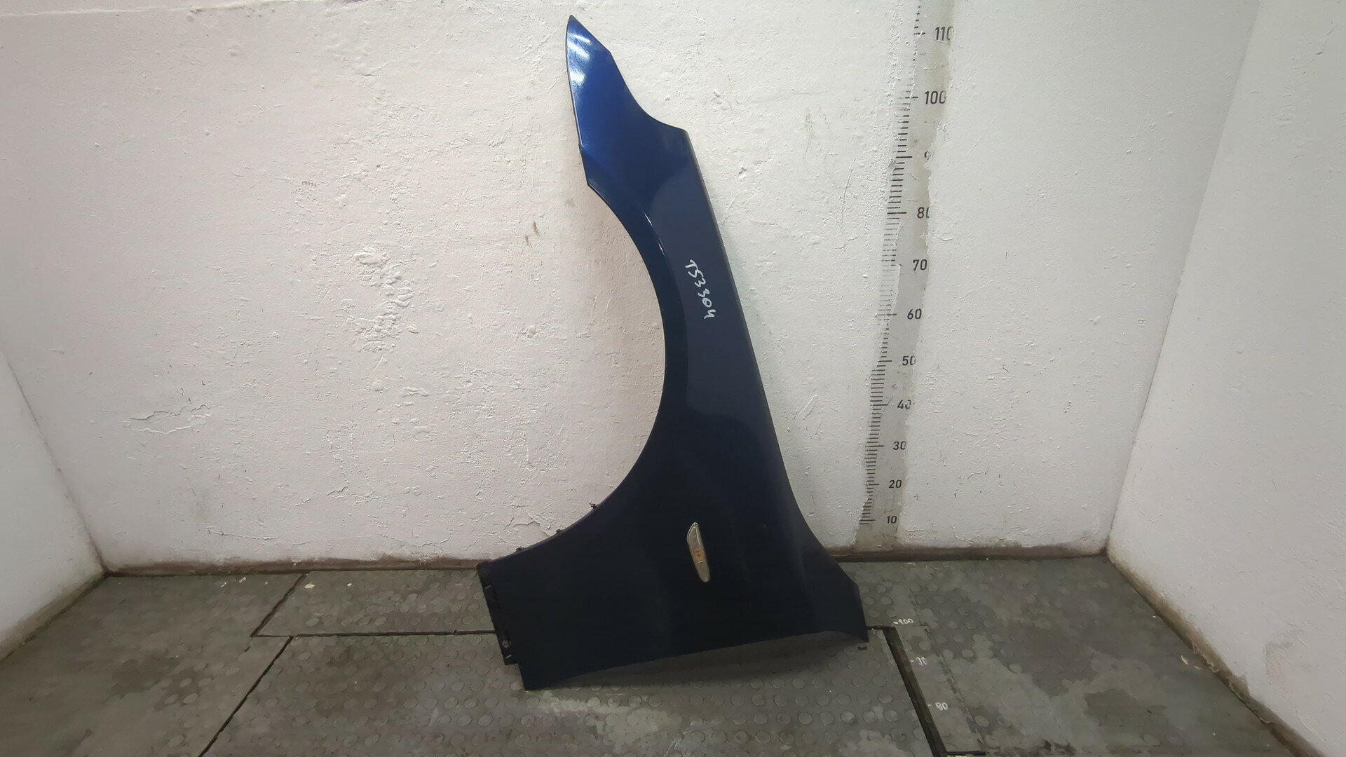 Крыло левое переднее BMW 5 E60 Б/У