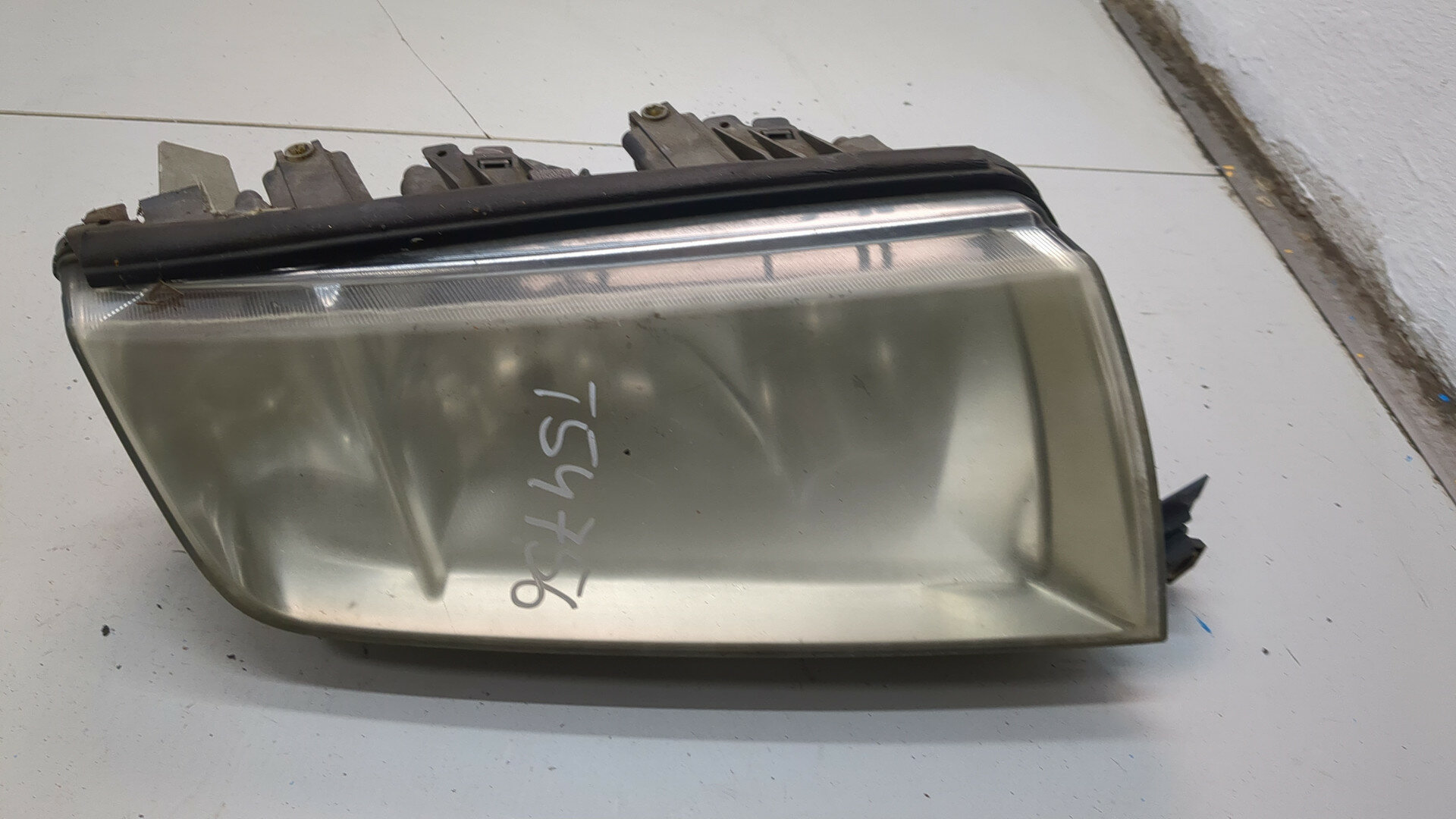 Фара (передняя) правая Skoda Fabia Б/У