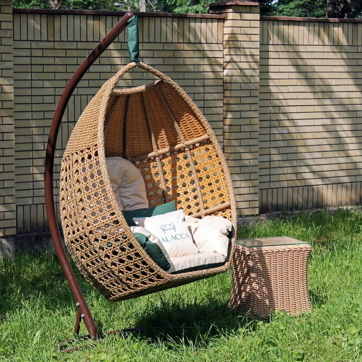 Кресло-кокон подвесное Авиано от Malacca, дуб золотой шлифованный с матрасом, ручная работа, до 150 кг