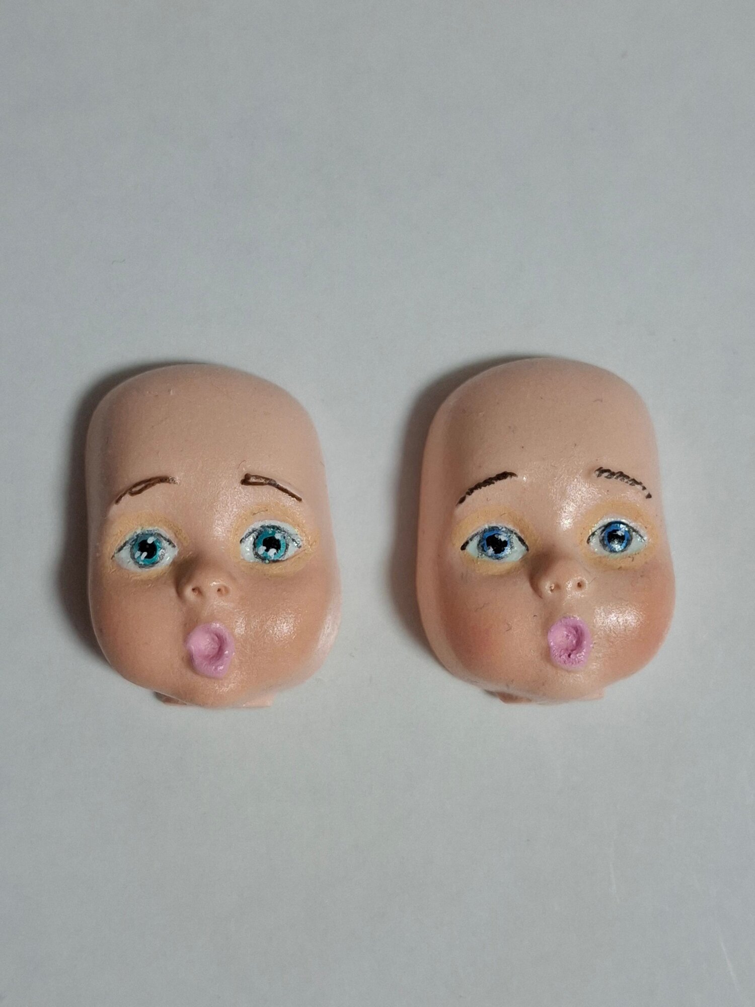 Набор лиц - 2 шт, раскрашенные, для ватной игрушки, ручная работа