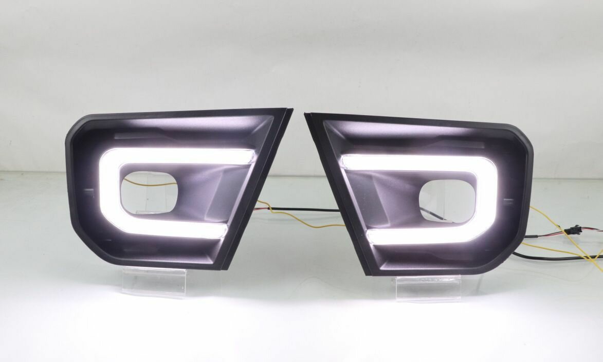 Ford Ranger (2023) Противотуманная фара, Окантовка противотуманной фары, Дневные ходовые огни