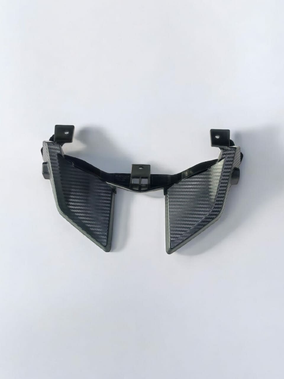 Облицовка фары нижняя декоративная Regulmoto Discovery, черная, арт: 1020471-085000