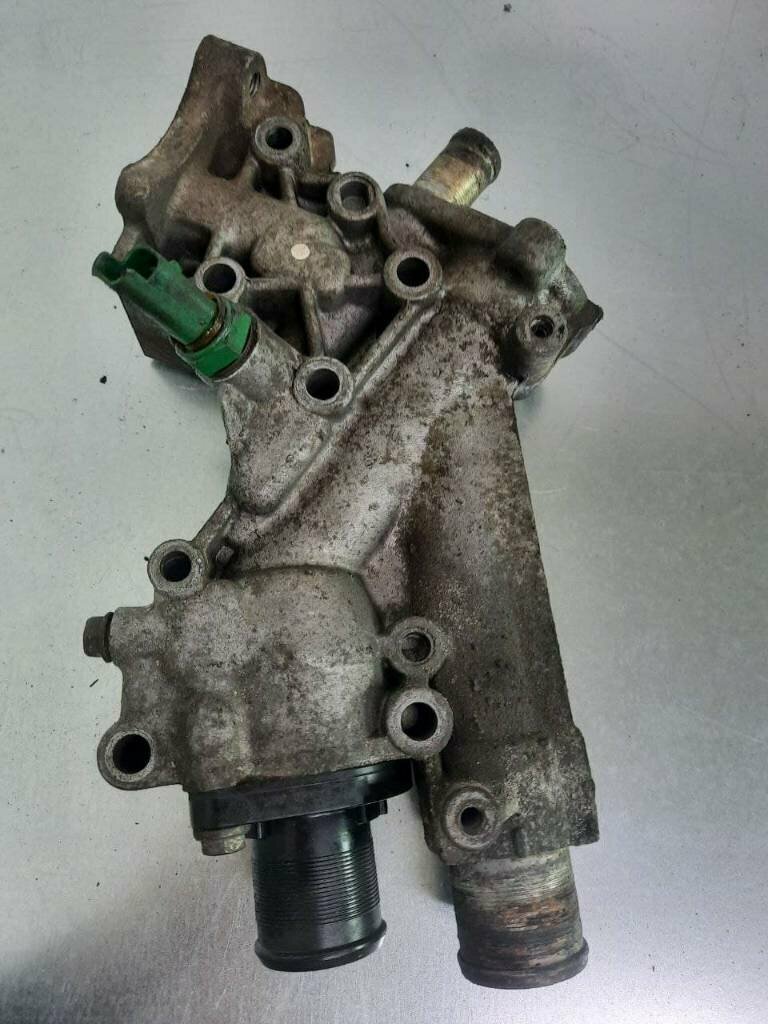 Корпус термостата Citroen Xsara Picasso 2002 9635696080