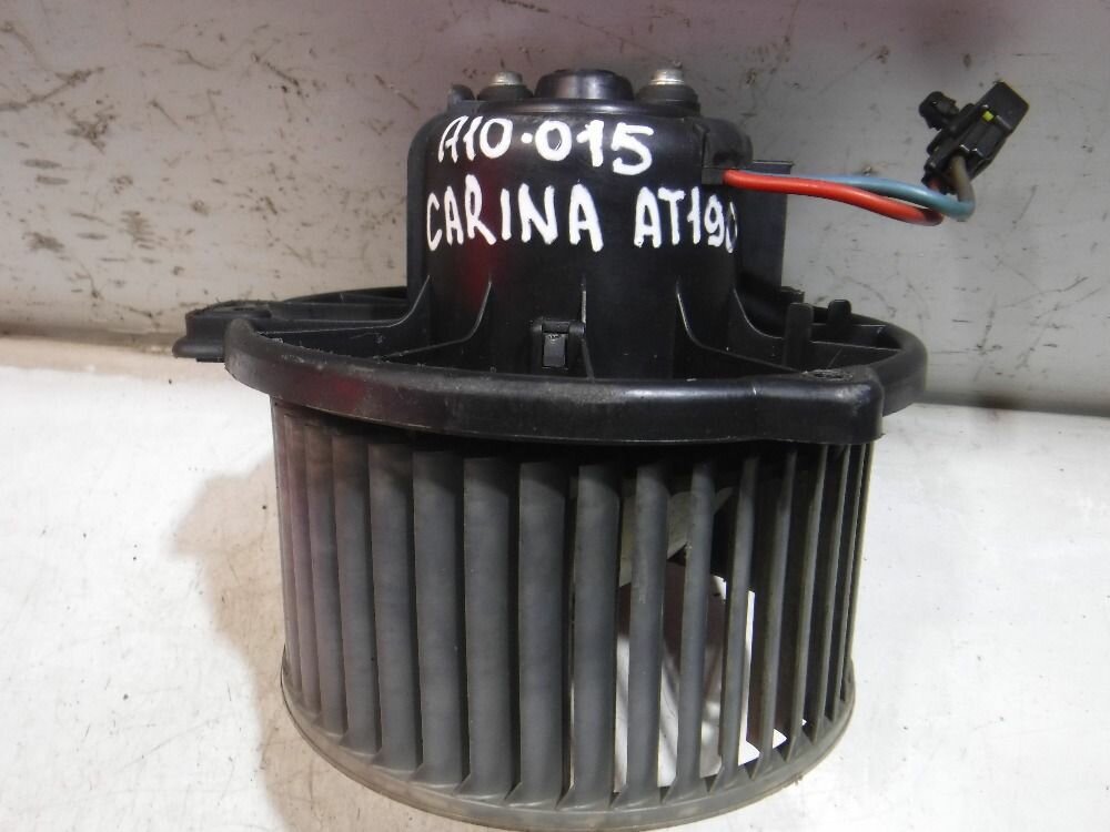 Моторчик отопителя Toyota Carina E