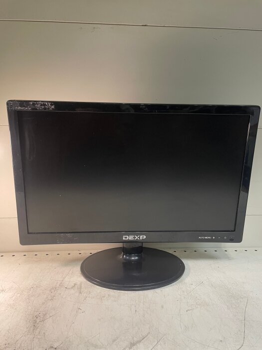 Монитор DEXP 18.5" M180 TN, LED, 1366x768, 700:1, 5 мс, 170гор/160вер, D-Sub