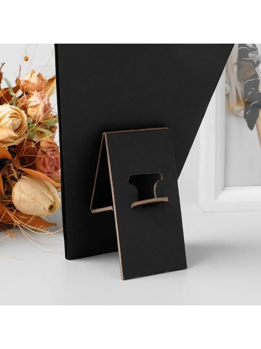 Элегантный выставочный бюст для украшений