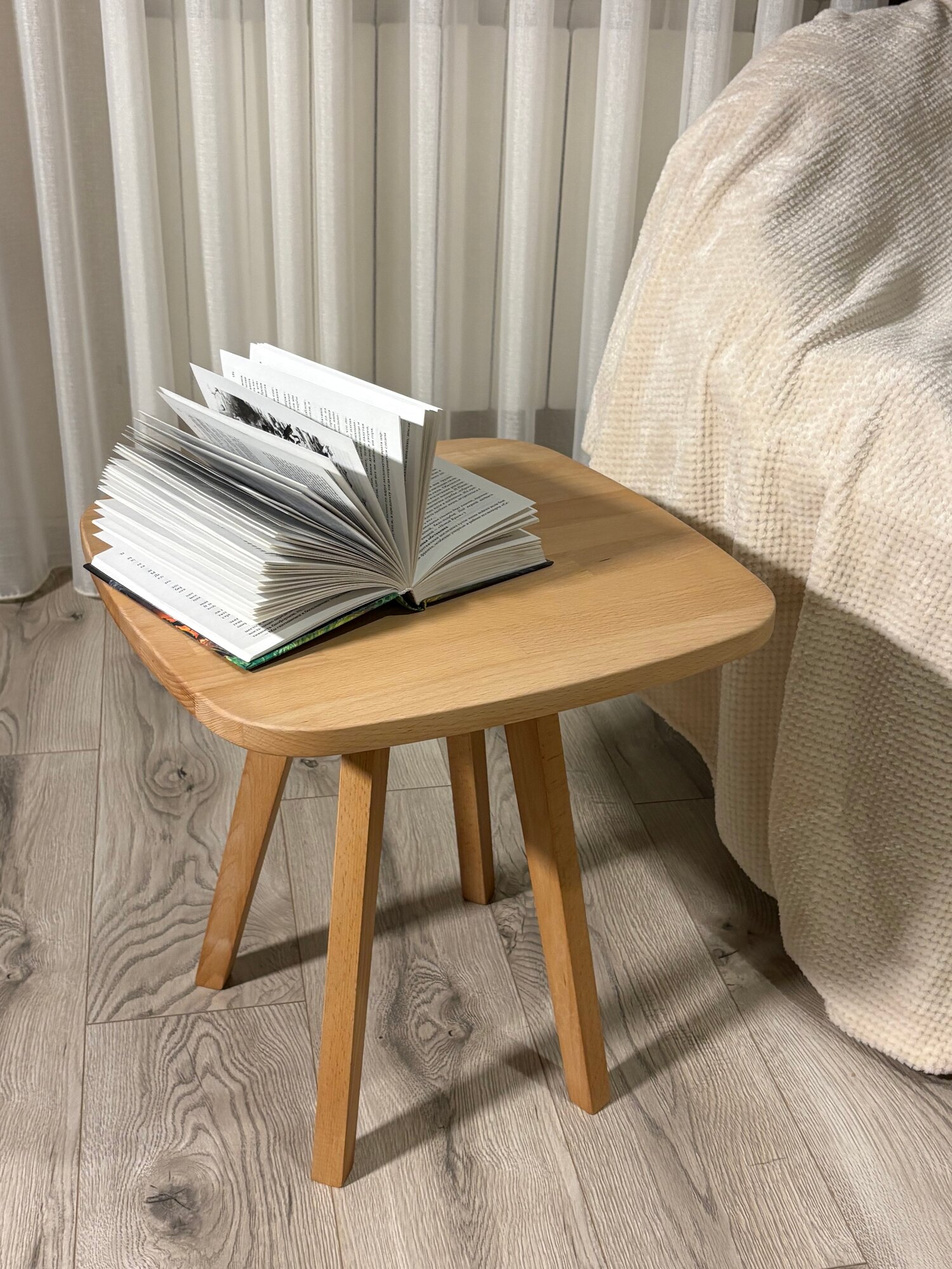 Журнальный столик №5, квадратный, светлое дерево, 45*45*45 см, покрыт маслом