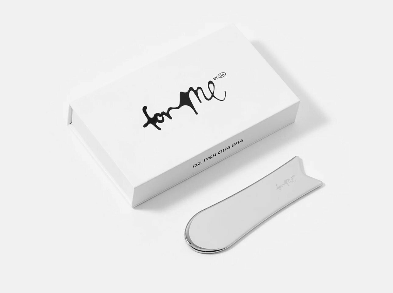 Скребок-гуаша FOR ME BY GOLD APPLE Fish, 3 грани, проработка овала, V- и округлая стороны