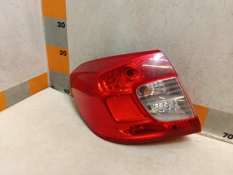 Б/У оригинал Фонарь задний левый Datsun On-Do 2016 464416 DATSUN арт. 219503716011