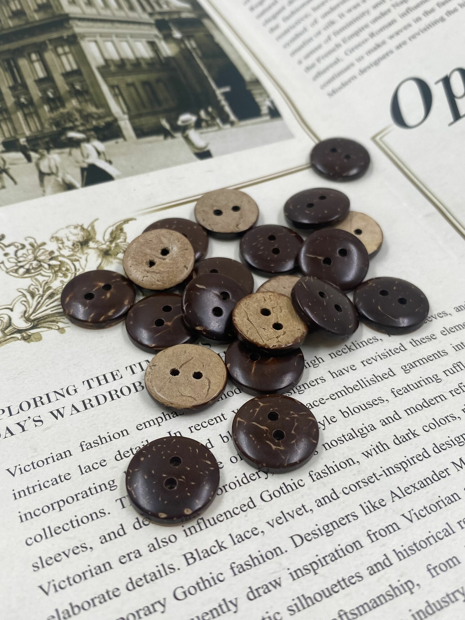 Пуговицы кокосовые 15 мм 20 шт