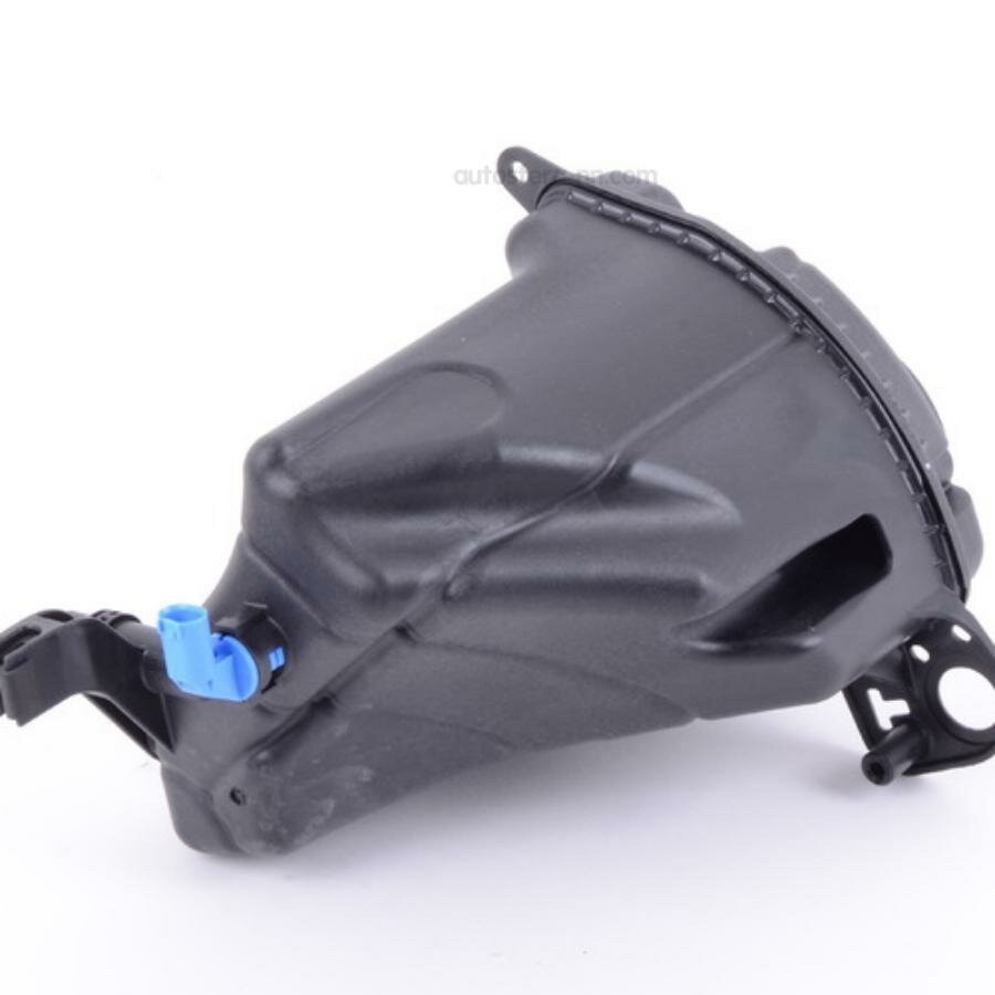 BMW 17137647283 Расширительный бачок BMW 17 13 7 647 283