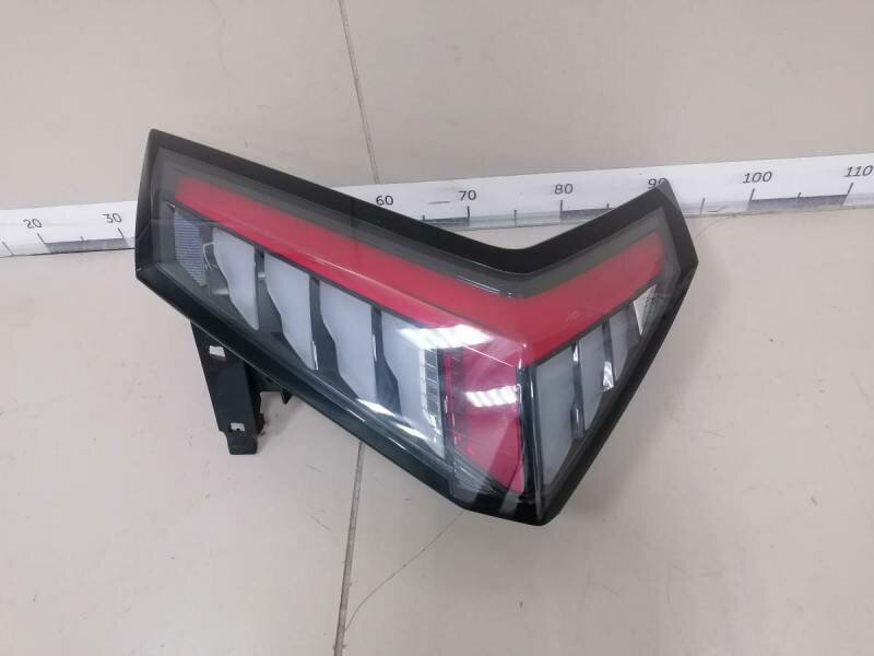 Фонарь задний левый Geely Atlas FX11 2023 кат.номер: P8892468289 8892468289