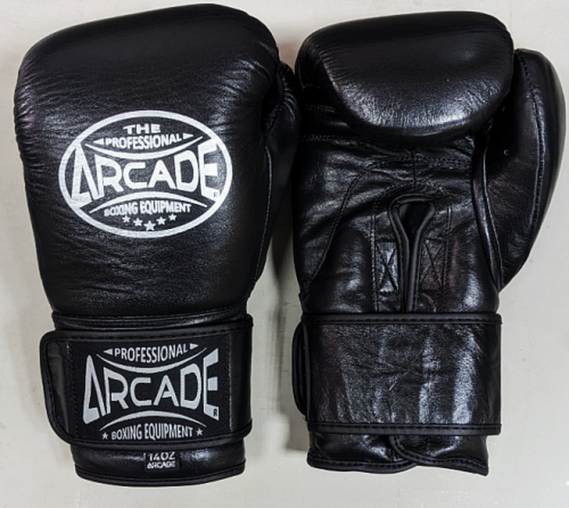 Боксерские перчатки Arcade.1, цвет черный, 10 унций, на липучке