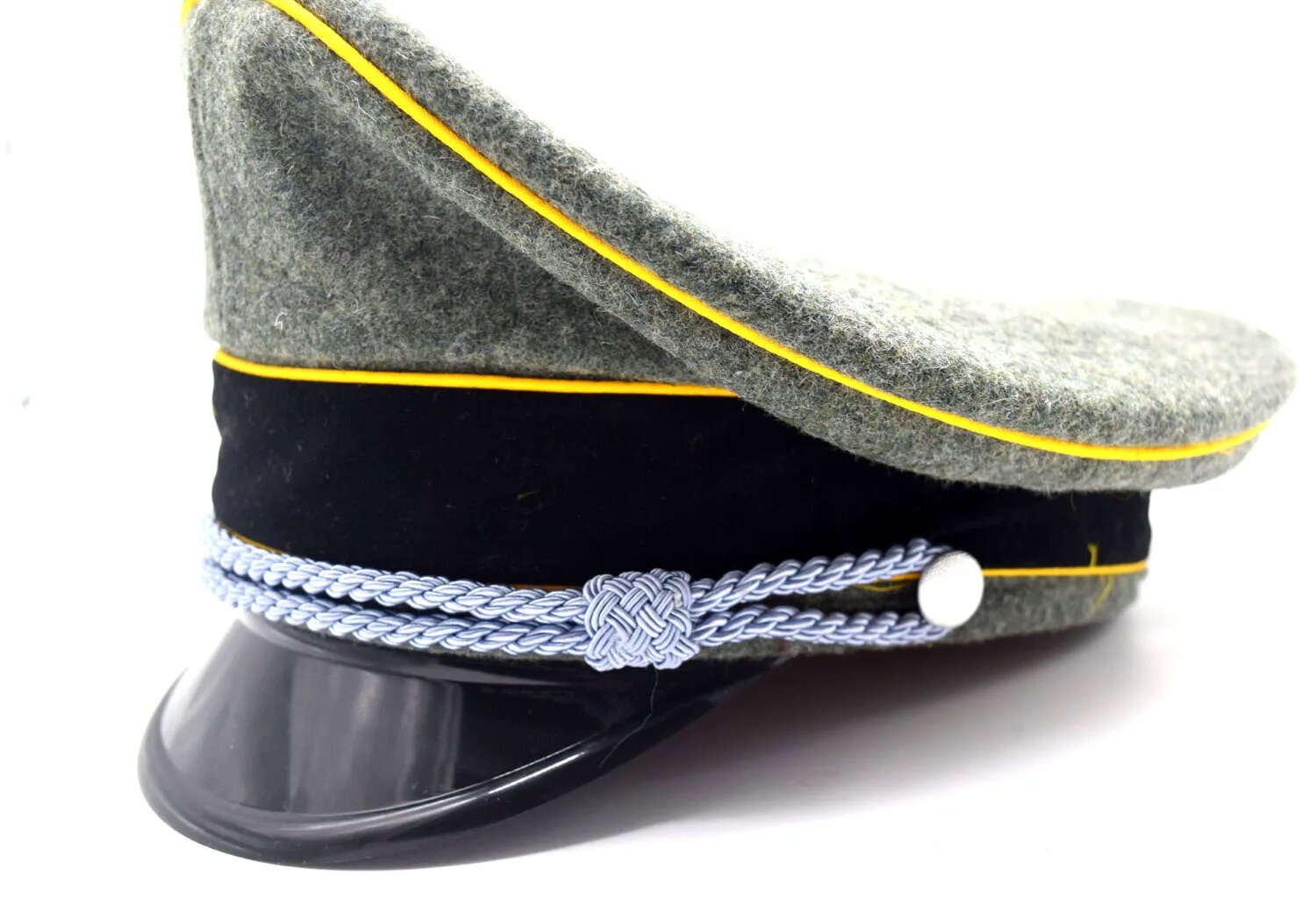 Немецкая шерстяная кепка визор времён Второй мировой войны