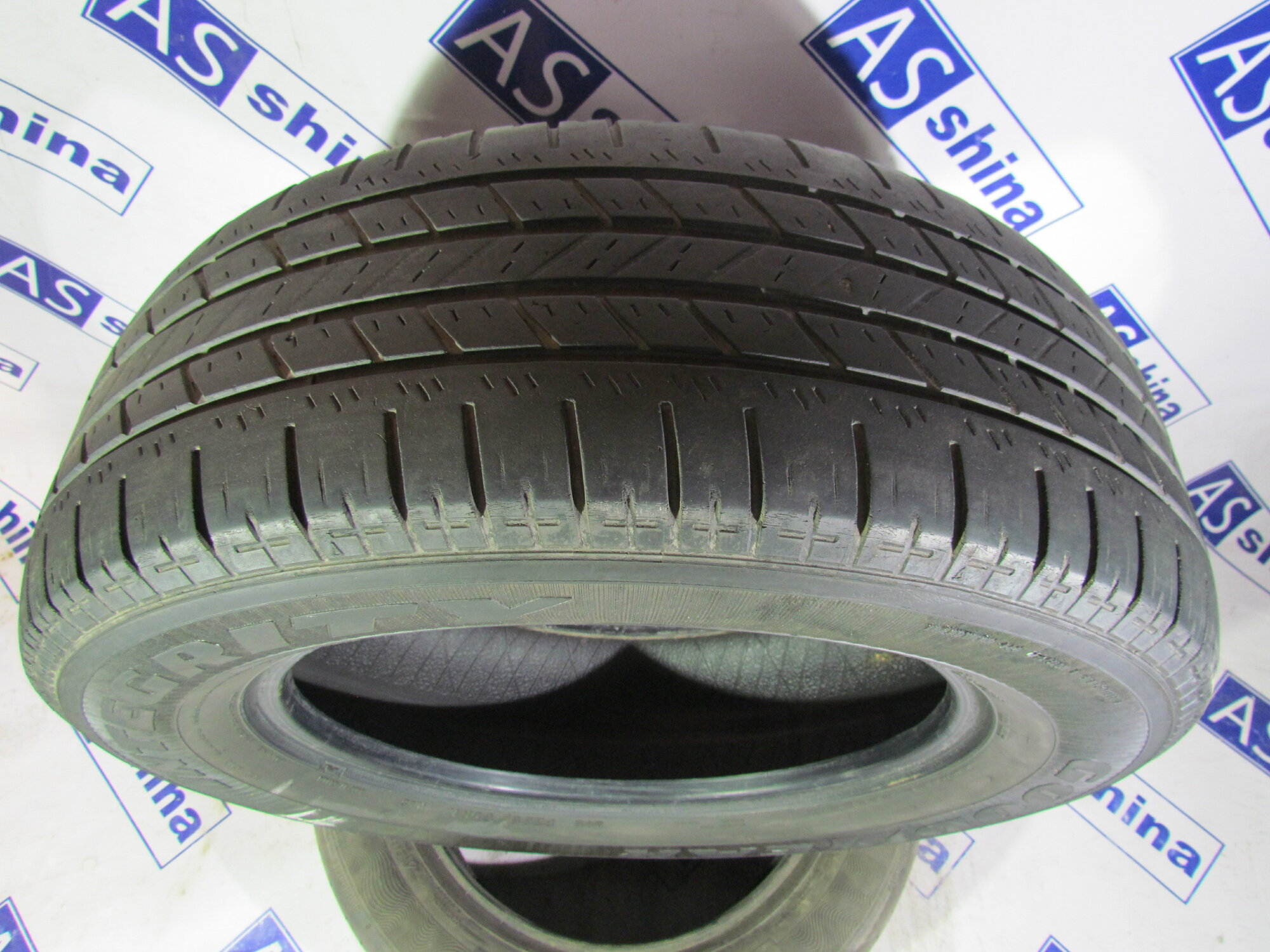 Goodyear Integrity 235 65 R17 летние БУ шины 10-20% износ , артикул 0007805