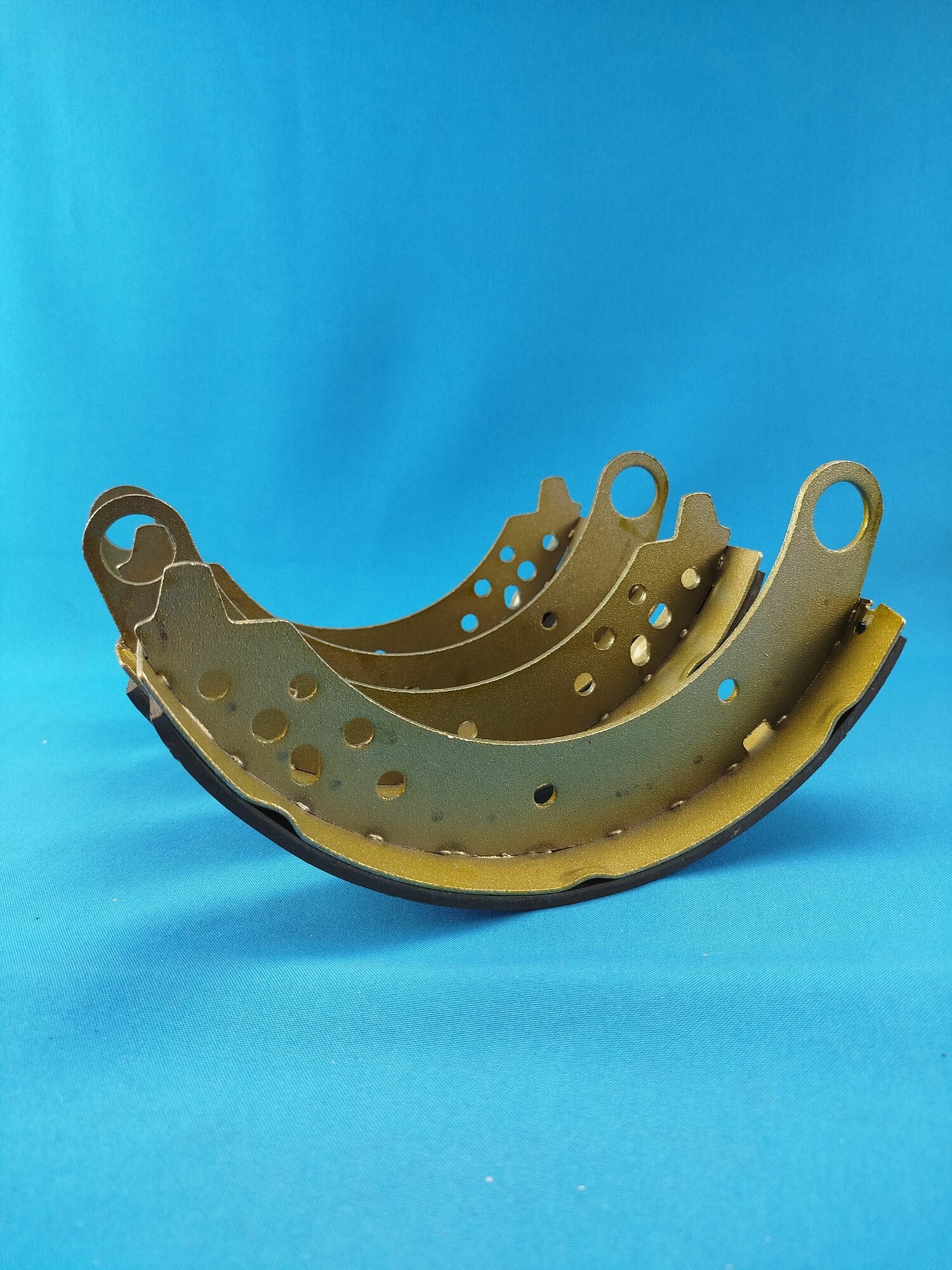 Колодки заднего тормоза "TRIALLI" для а/м УАЗ 236021 Профи